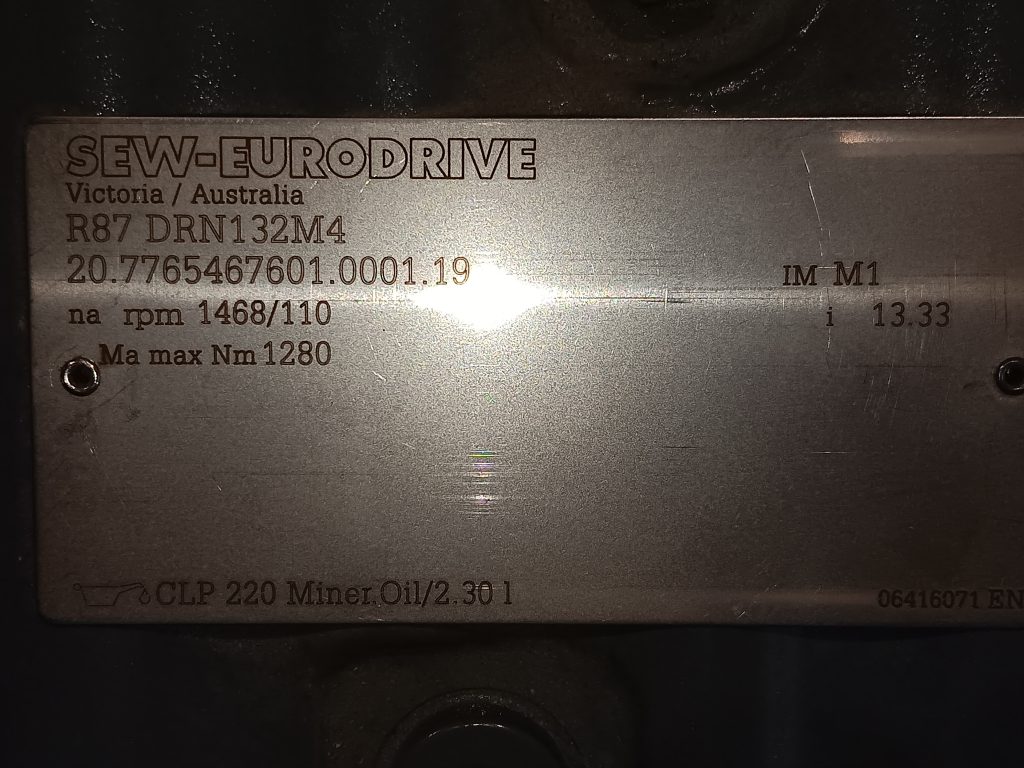 SEW R87 gearbox 7.5 kw motor – Used Machinery Sales