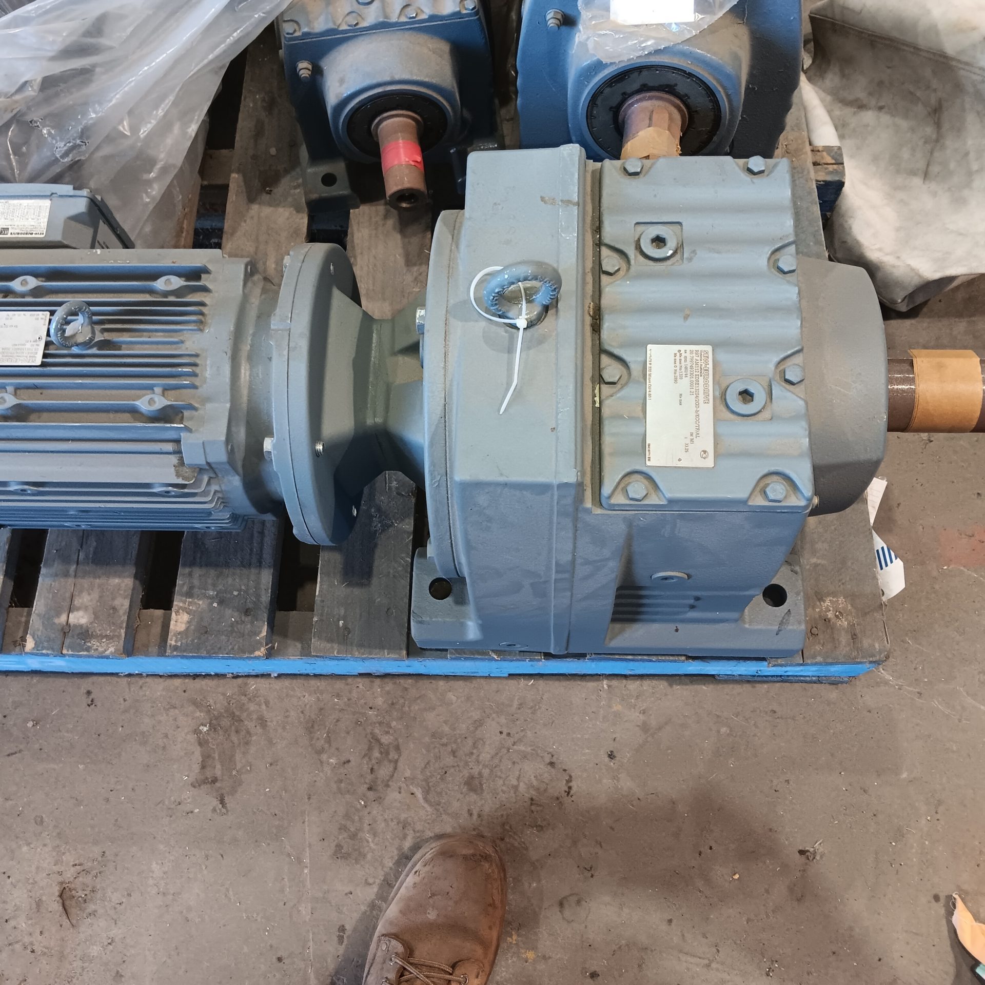 SEW R87 gearbox with 7.5kw motor – Used Machinery Sales